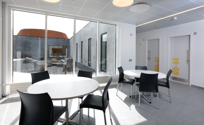 Typology: Prison - Architectural Review