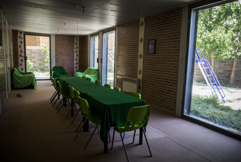 Veiled in Secrecy: The Habitat for Orphan Girls by ZAV Architects, Iran ...