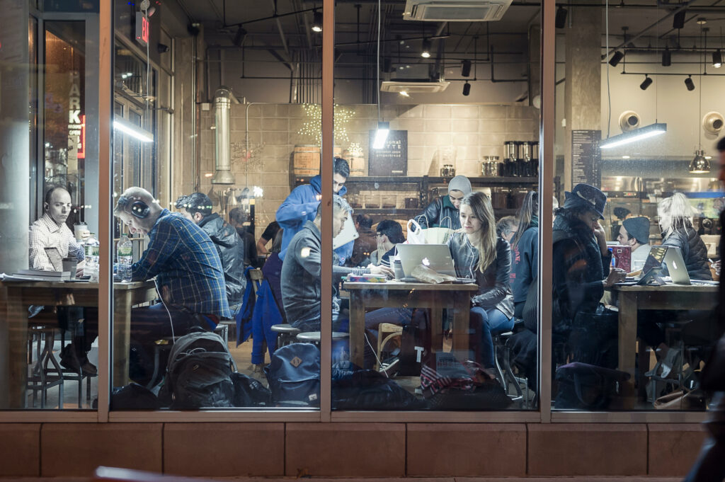 Working models: changing work patterns embrace the home office - The ...