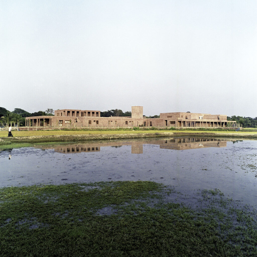 Retrospective: Kashef Chowdhury / URBANA - Architectural Review