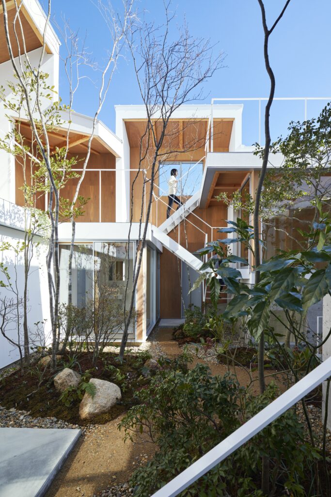 Ascending order: Loop Terrace, Kobe, Japan, Tomohiro Hata Architect and ...