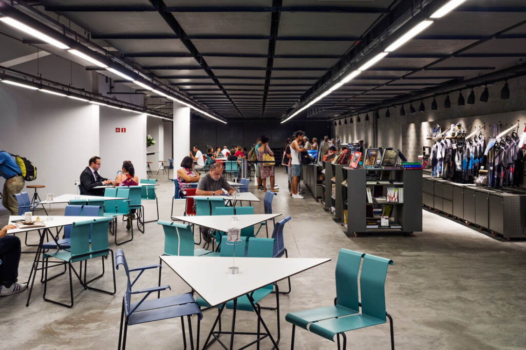 Social climber: SESC 24 de Maio cultural centre in São Paulo, Brazil by ...