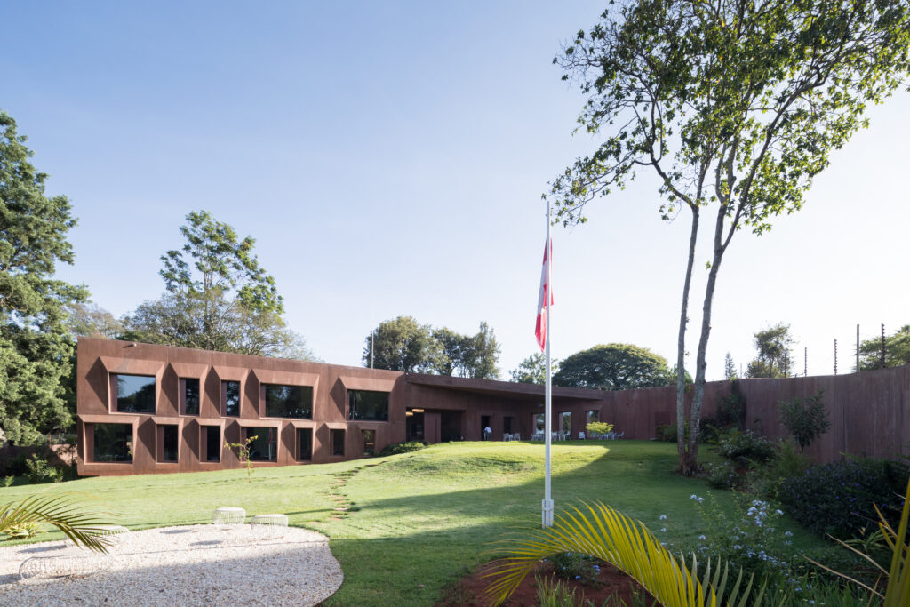 Swiss Embassy in Nairobi, Kenya by Roeoesli & Maeder Architekten - The ...