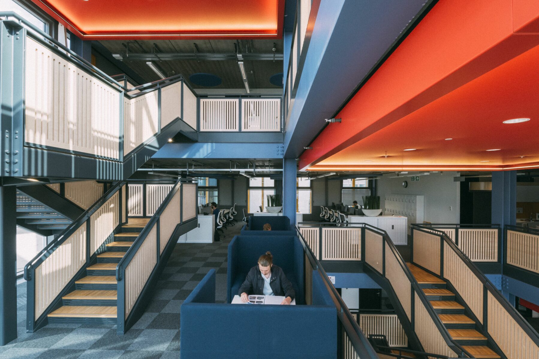 Step change: Centre Building, LSE in London, UK by Rogers Stirk Harbour ...