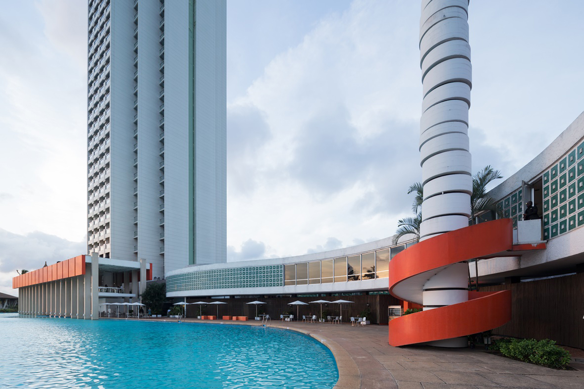 Places - Architectural Review