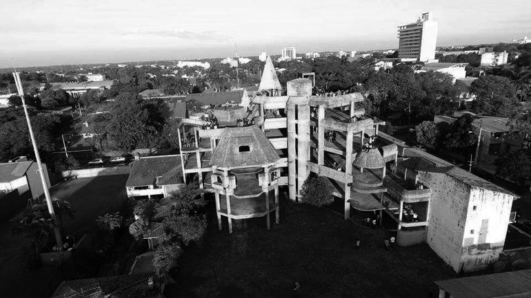 Retrospective: Jenaro Pindú - Architectural Review