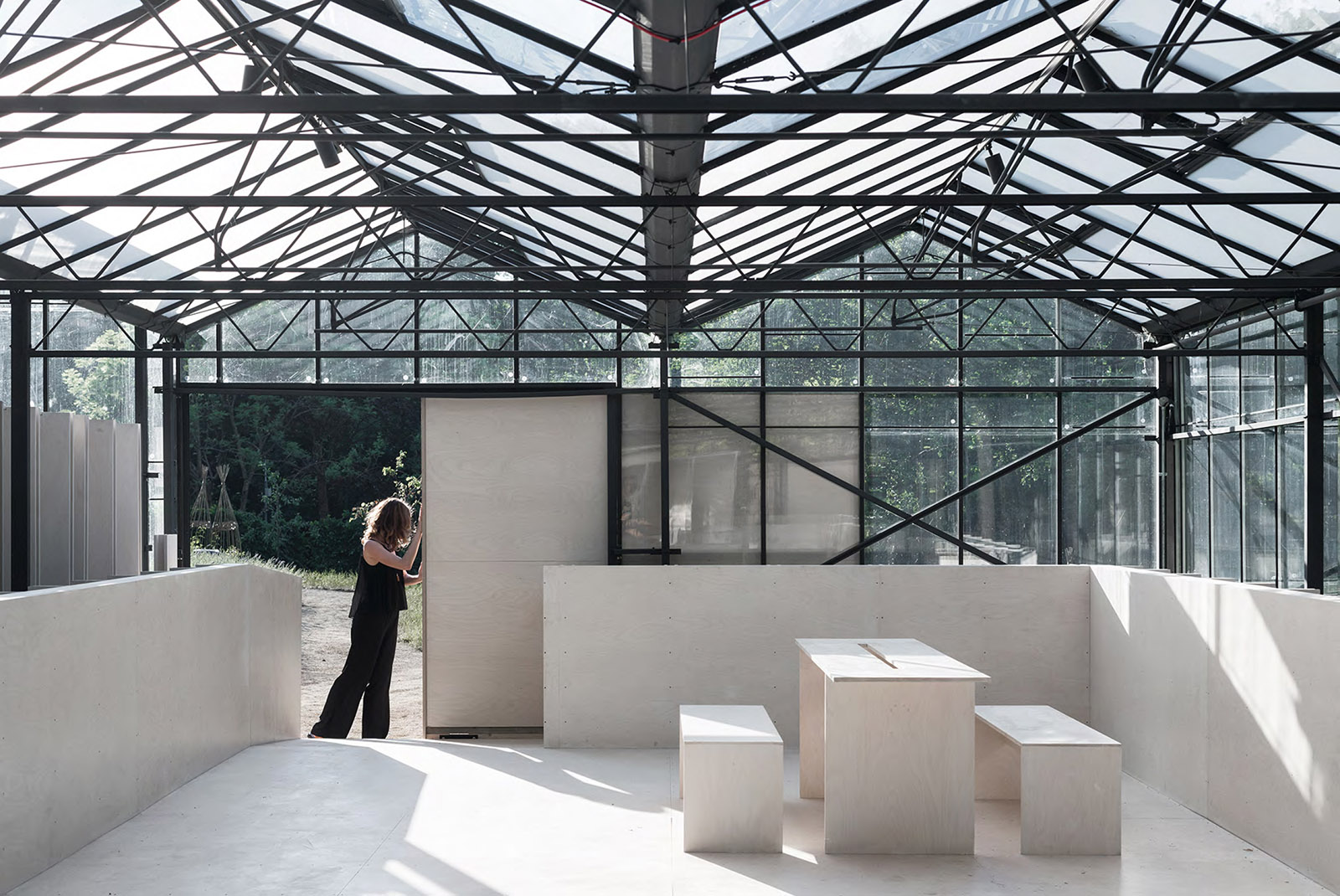 Typology: Greenhouse - Architectural Review