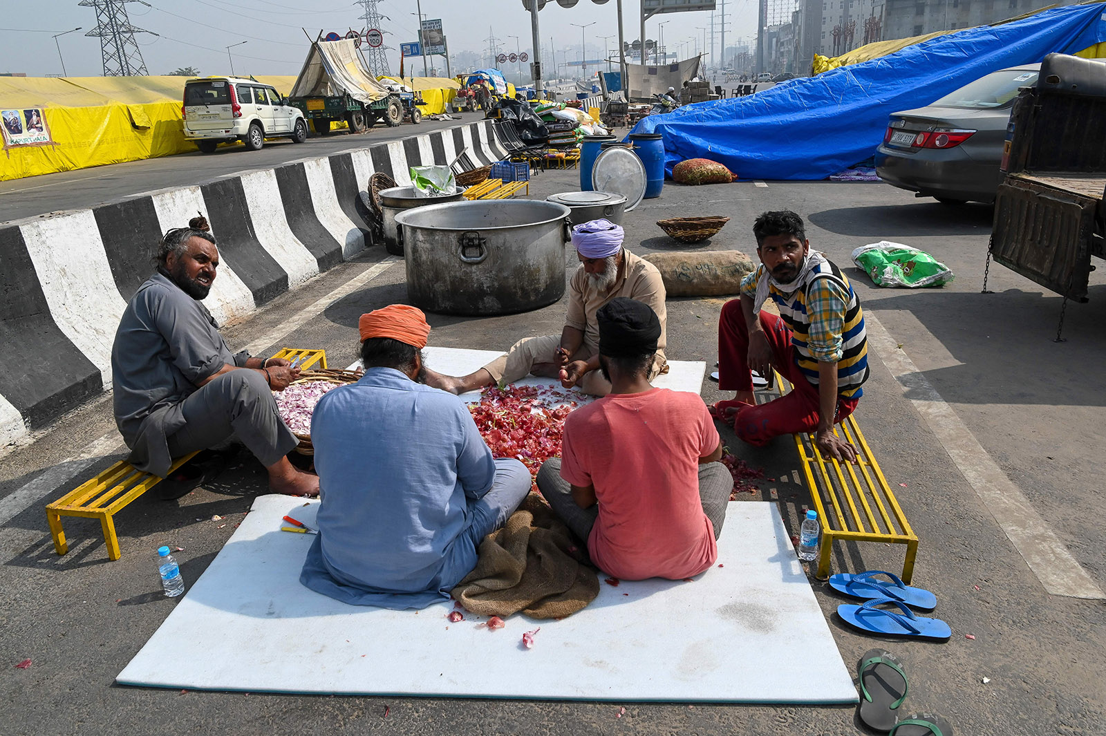 Cooking as protest on the roads of Delhi - Architectural Review