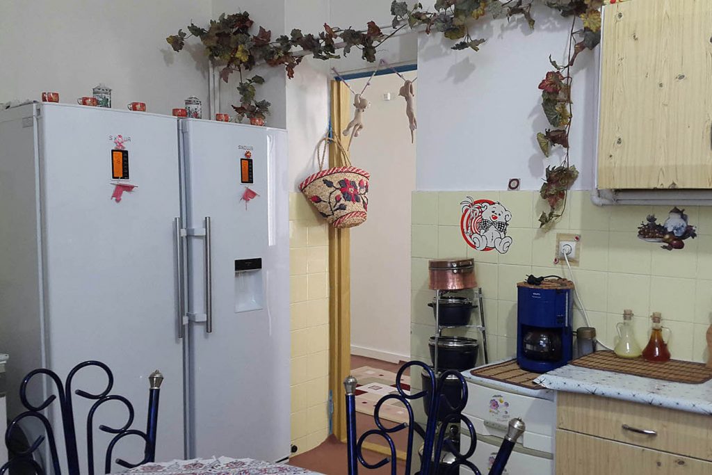 The Iranian kitchen with three doors - The Architectural Review