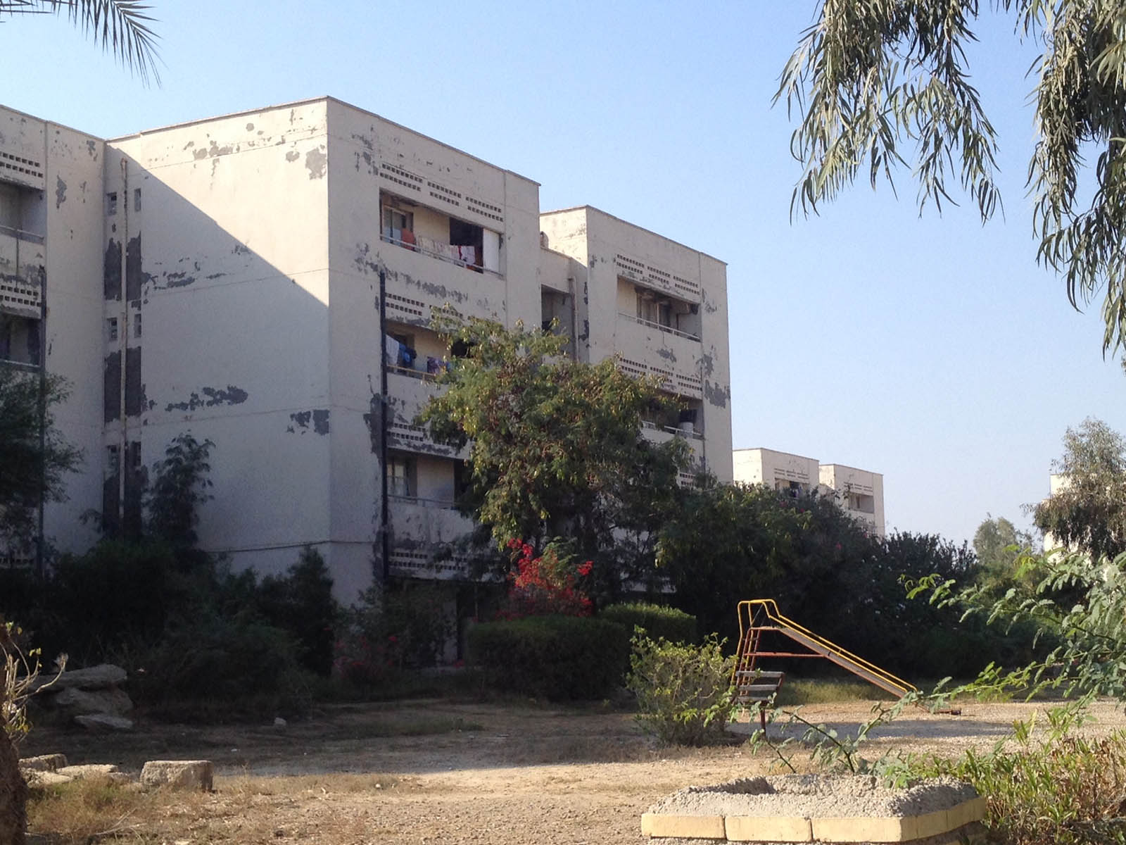 The Iranian kitchen with three doors - The Architectural Review