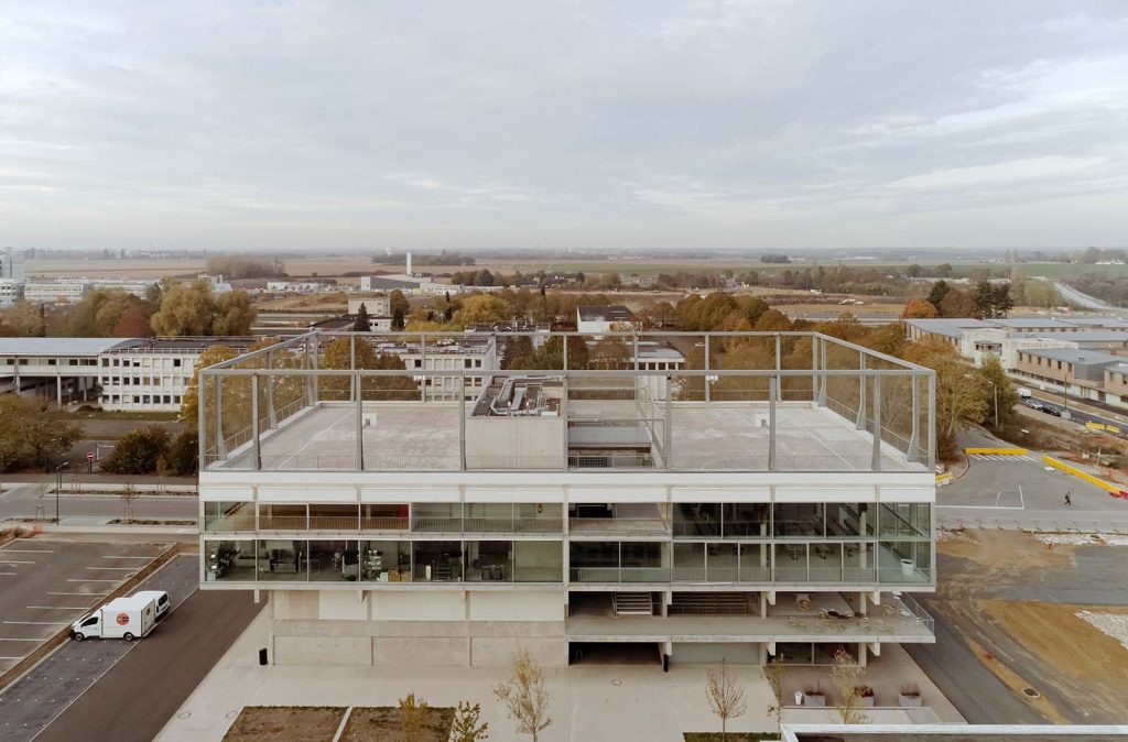 Campus hub in Paris-Saclay, France by Studio Muoto - The Architectural ...