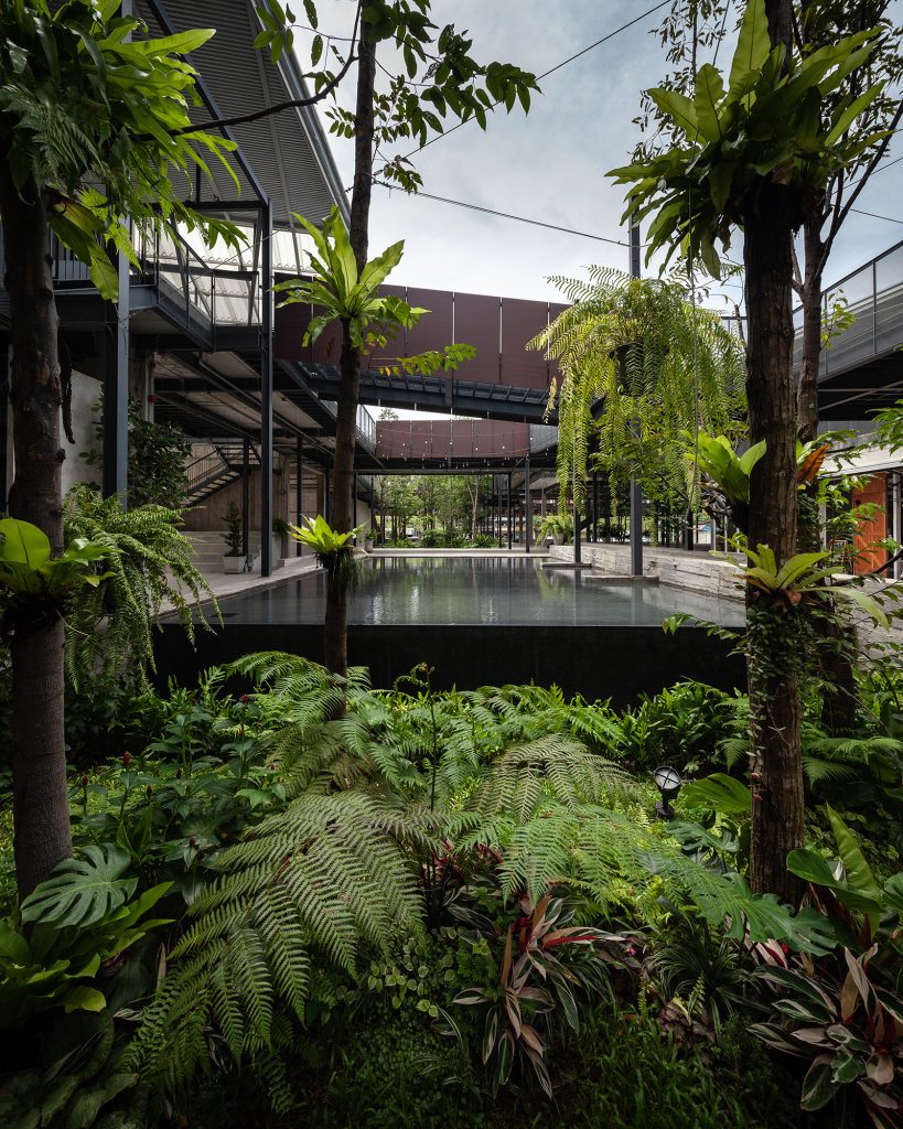 Dadfa market in Bangkok, Thailand by M Space - Architectural Review