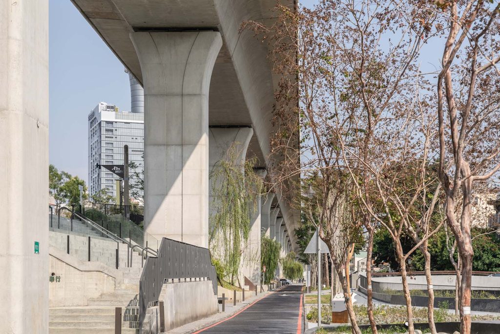 Taichung Green Corridor by Mecanoo - Architectural Review