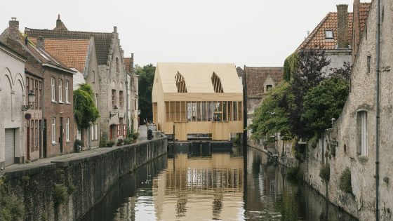 Para Project, United States - Architectural Review