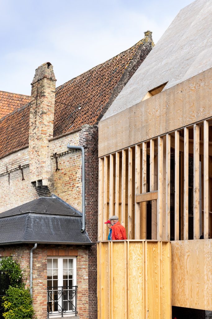 Para Project, United States - Architectural Review