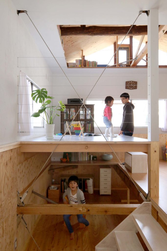 Yuka to Tenjo in Tokyo, Japan by Kochi Architect's Studio ...