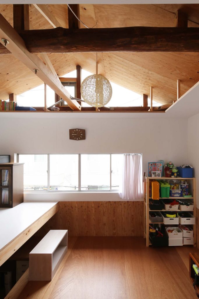 Yuka to Tenjo in Tokyo, Japan by Kochi Architect's Studio ...