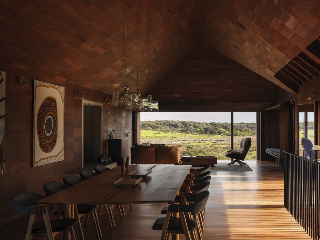 Bass Coast Farmhouse in Victoria, Australia by John Wardle Architects ...