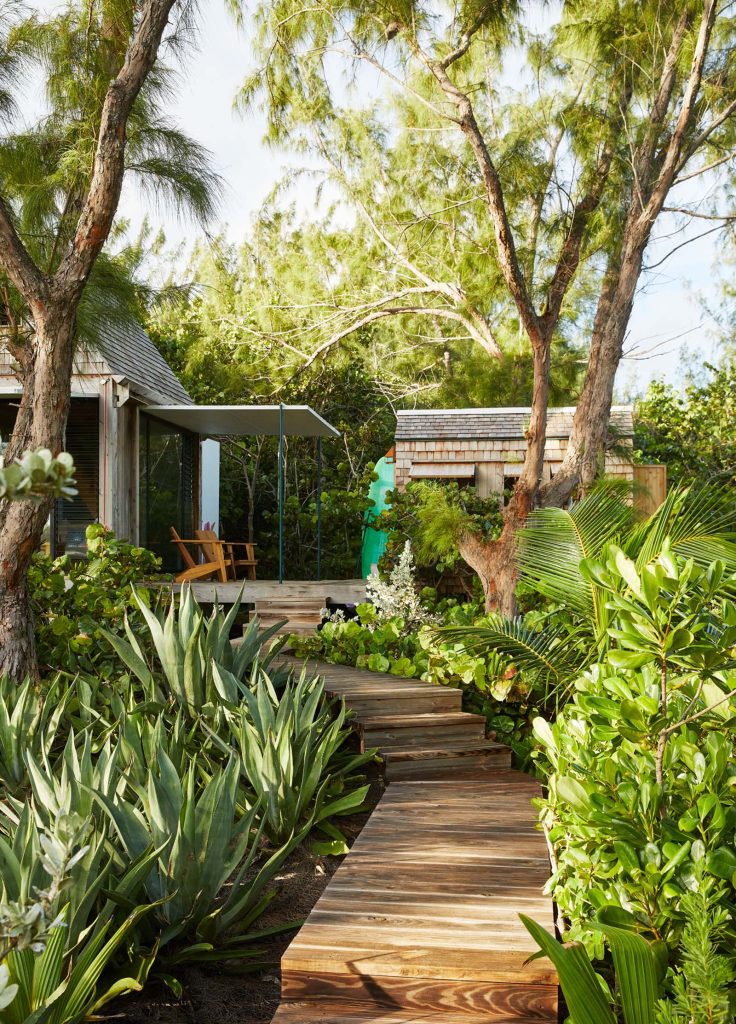 Brillhut in the Bahamas by Brillhart Architecture - Architectural Review