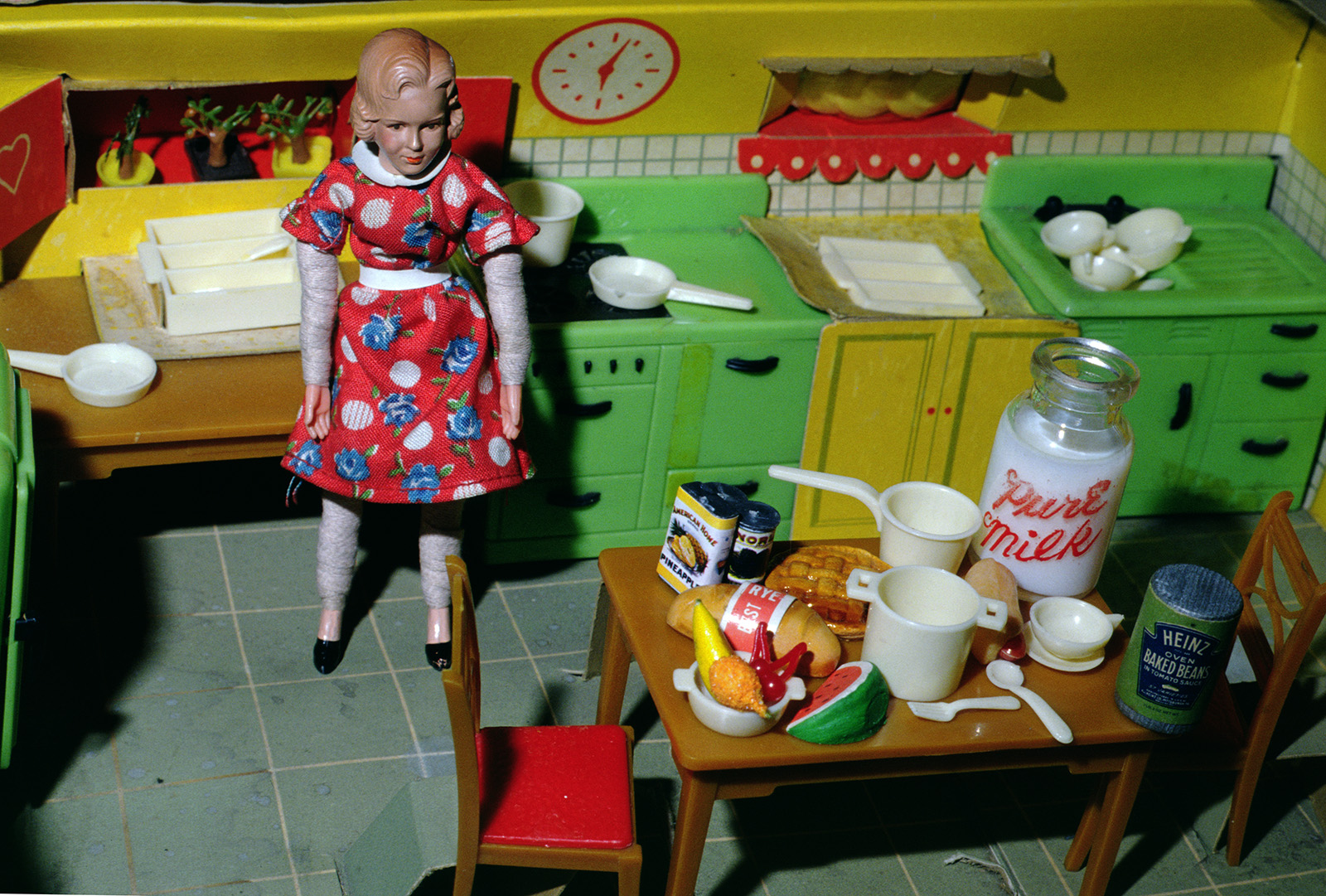 Laurie Simmons (1949–) - The Architectural Review