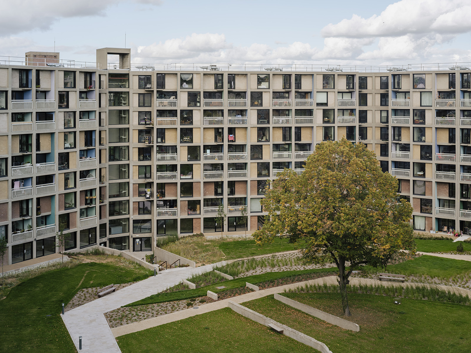 Park Hill Phase 2 in Sheffield, United Kingdom by Mikhail Riches - The ...