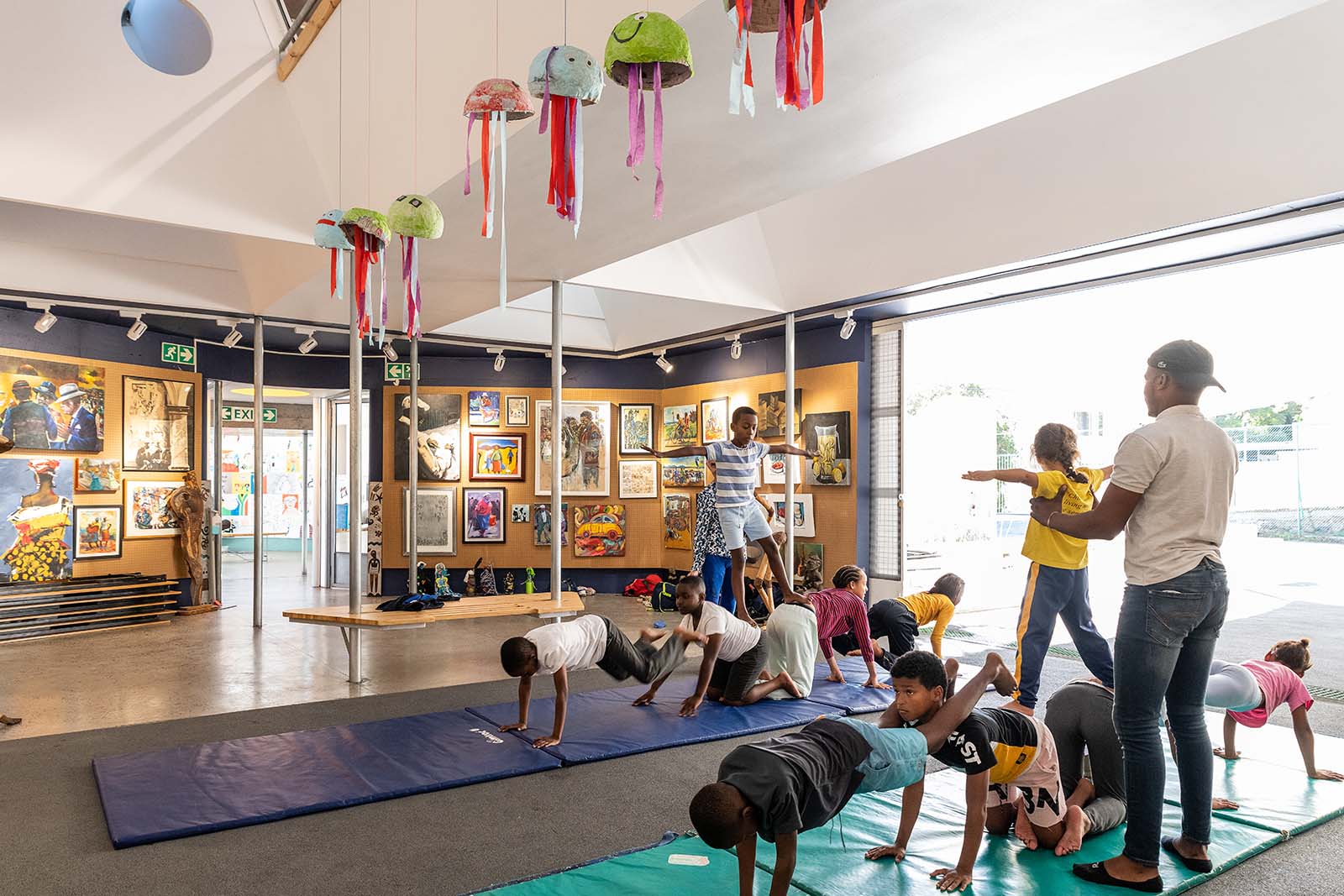 The Denis Goldberg House of Hope in Cape Town, South Africa by Noero ...