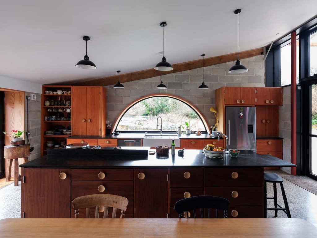 Cowshed in Devon, United Kingdom by David Kohn Architects - Architectural Review