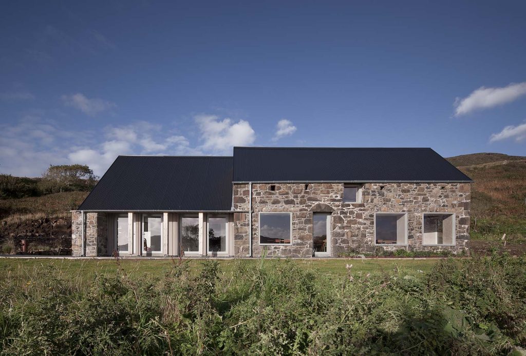 Croft 3 on the Isle of Mull, Scotland by Fardaa - Architectural Review
