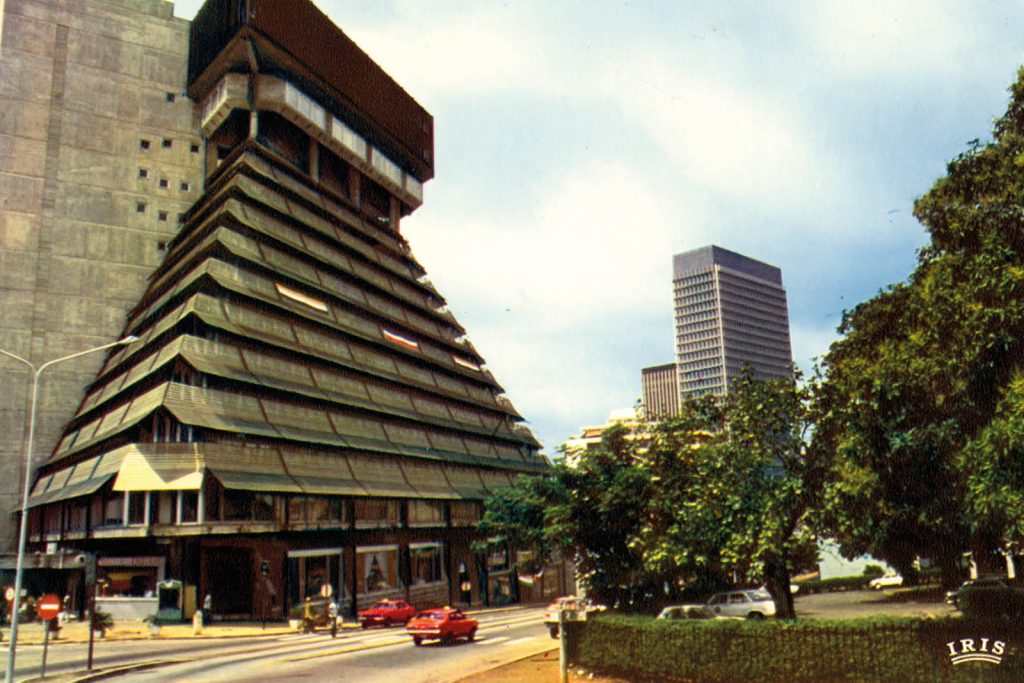 La Pyramide (1973–): demolition postcard - The Architectural Review