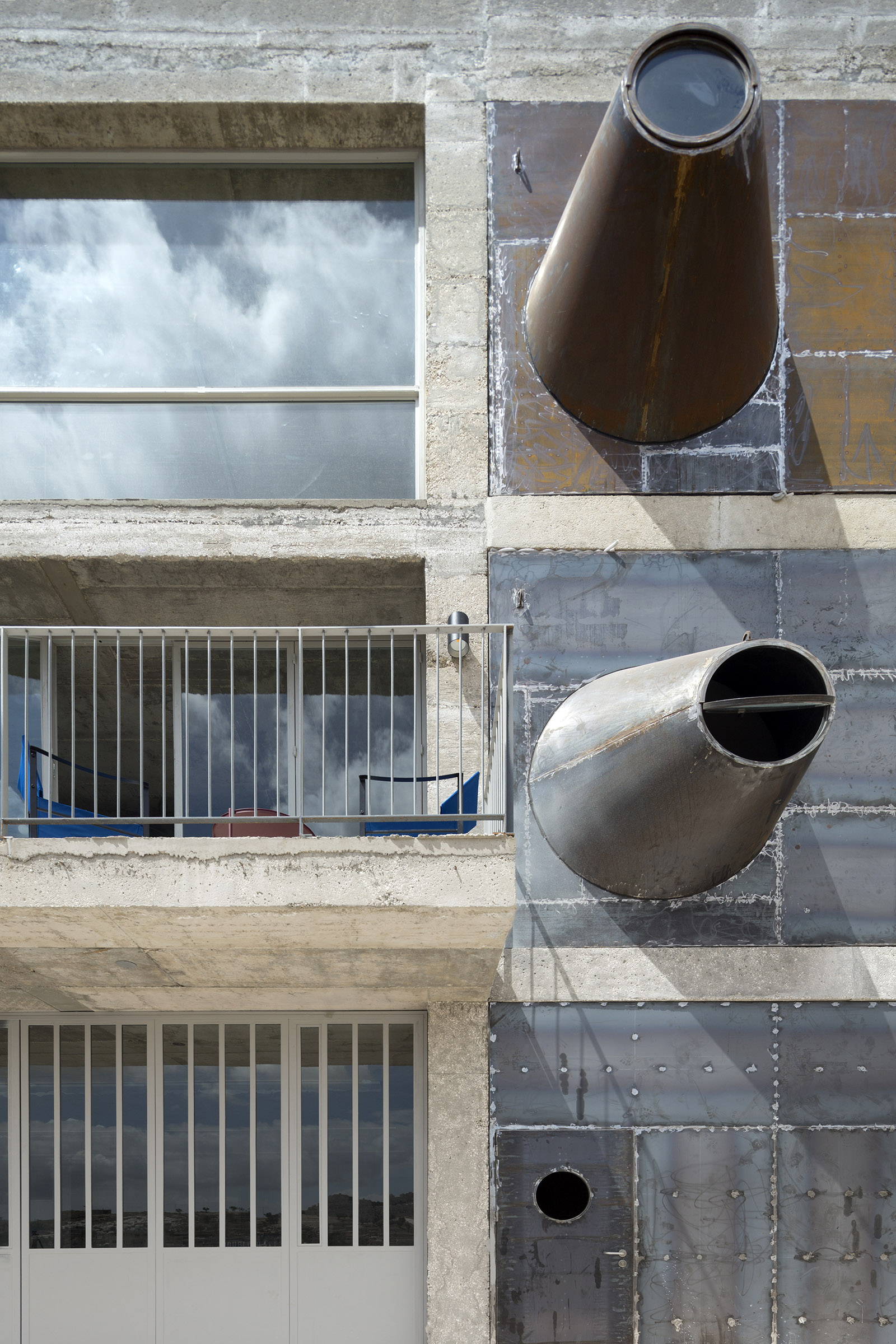 Concrete changes: the Wonder Cabinet in Bethlehem, Palestine, by AAU ...