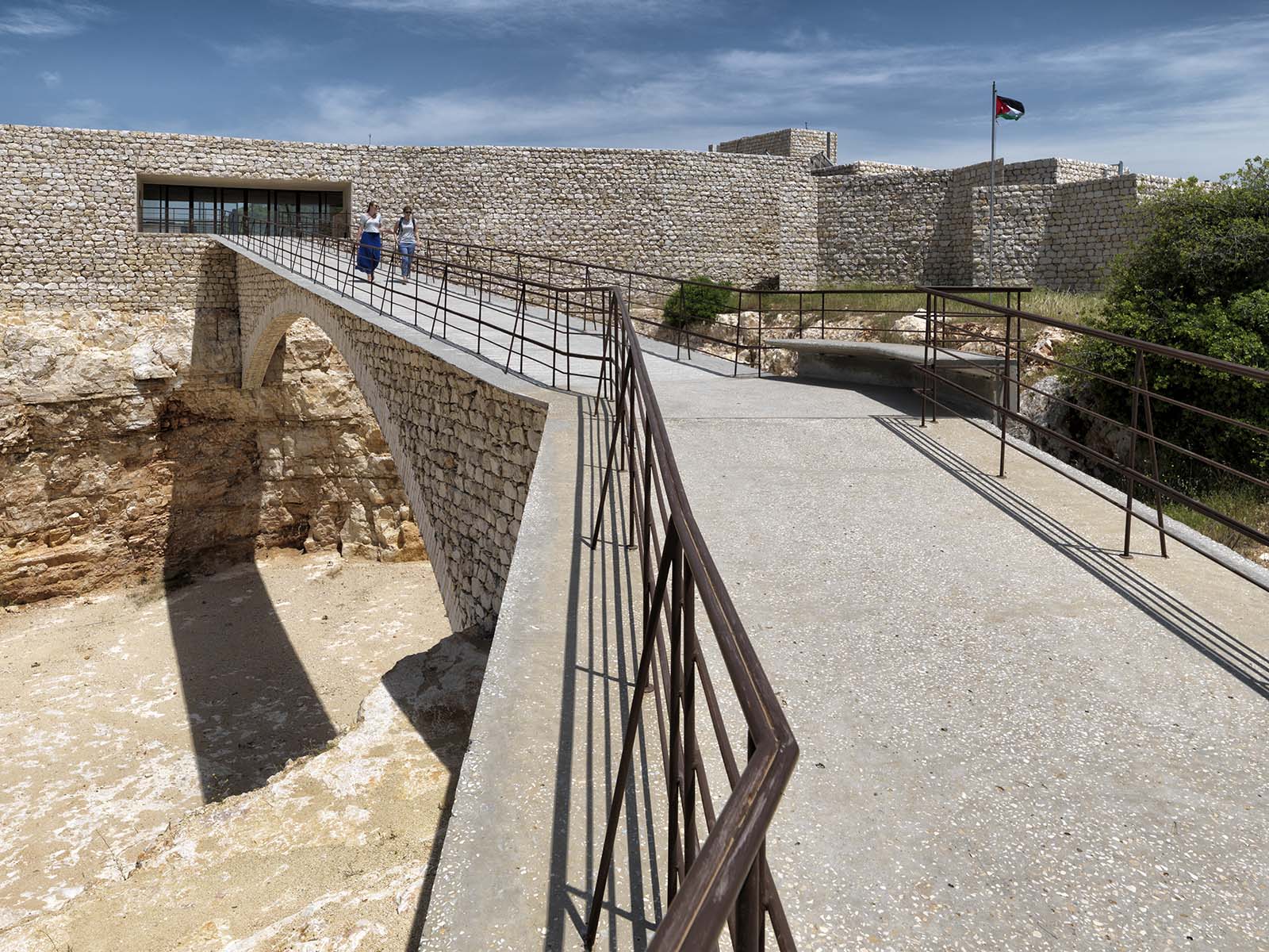 Retrospective: Khammash Architects - Architectural Review