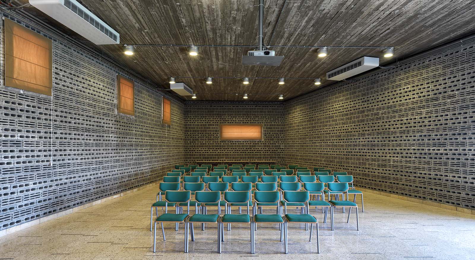 Retrospective: Khammash Architects - Architectural Review