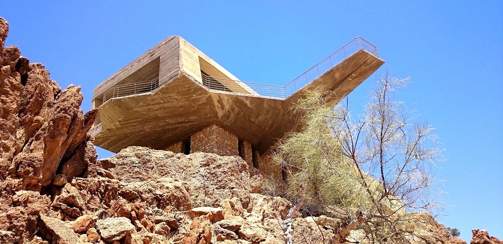 Retrospective: Khammash Architects - Architectural Review