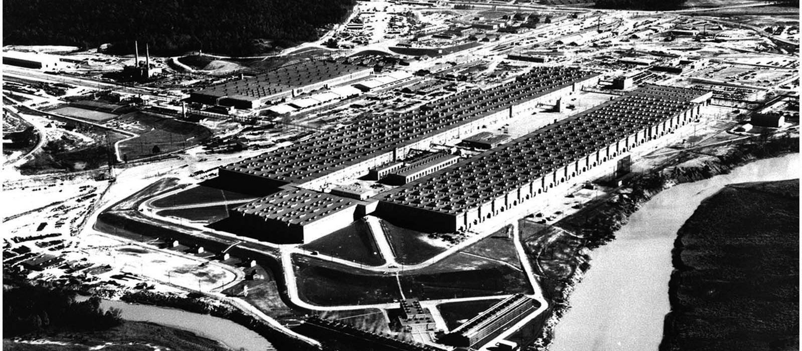 Oak Ridge 1945 How The U.S. Created A 'Secret City' In Oak Ridge To