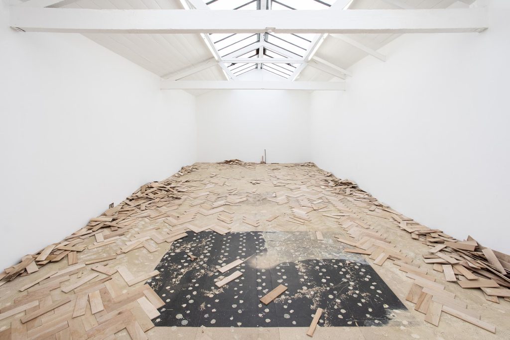 The unswept floor: the surface that shapes the room - The Architectural ...