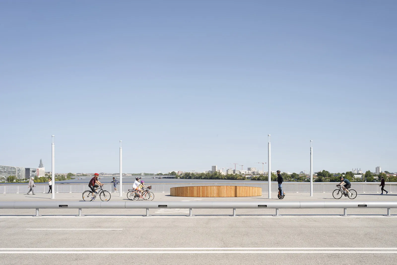 Simone Veil bridge in Bordeaux by OMA and Michel Desvigne Paysagiste