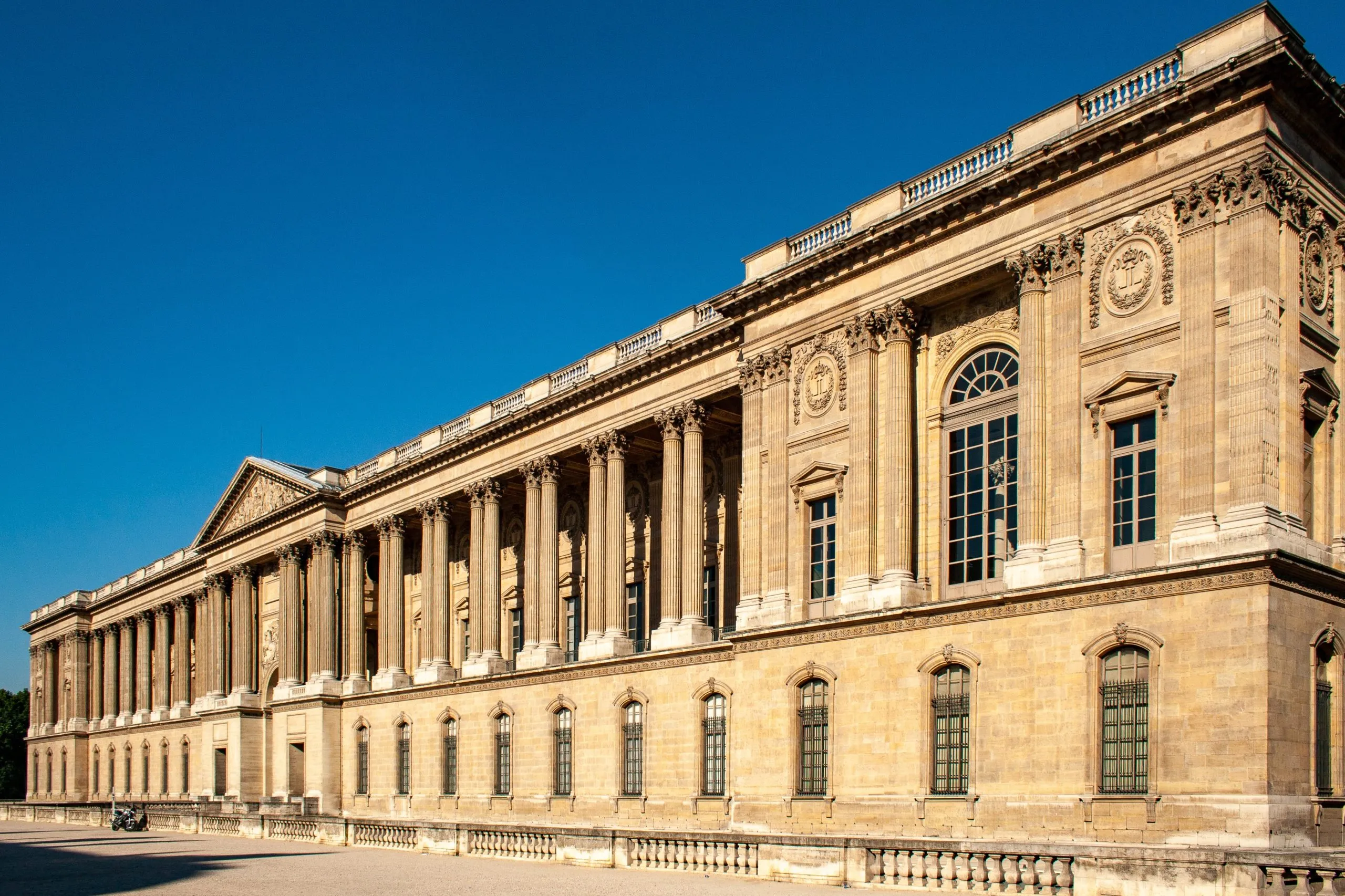 Competition: Musée du Louvre, Paris - The Architectural Review