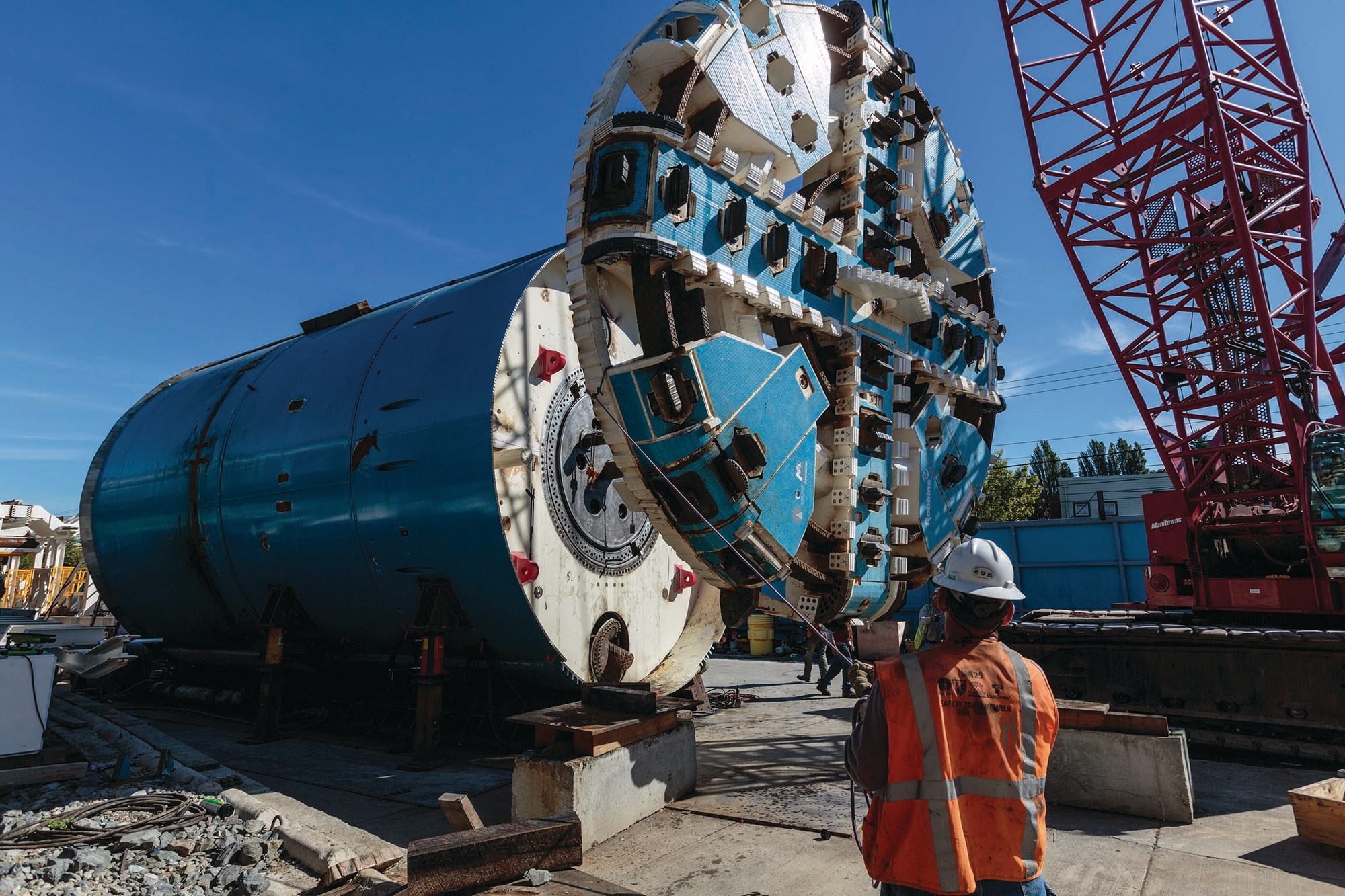 Image gallery: Second Seattle light rail tunnel boring machine launched ...
