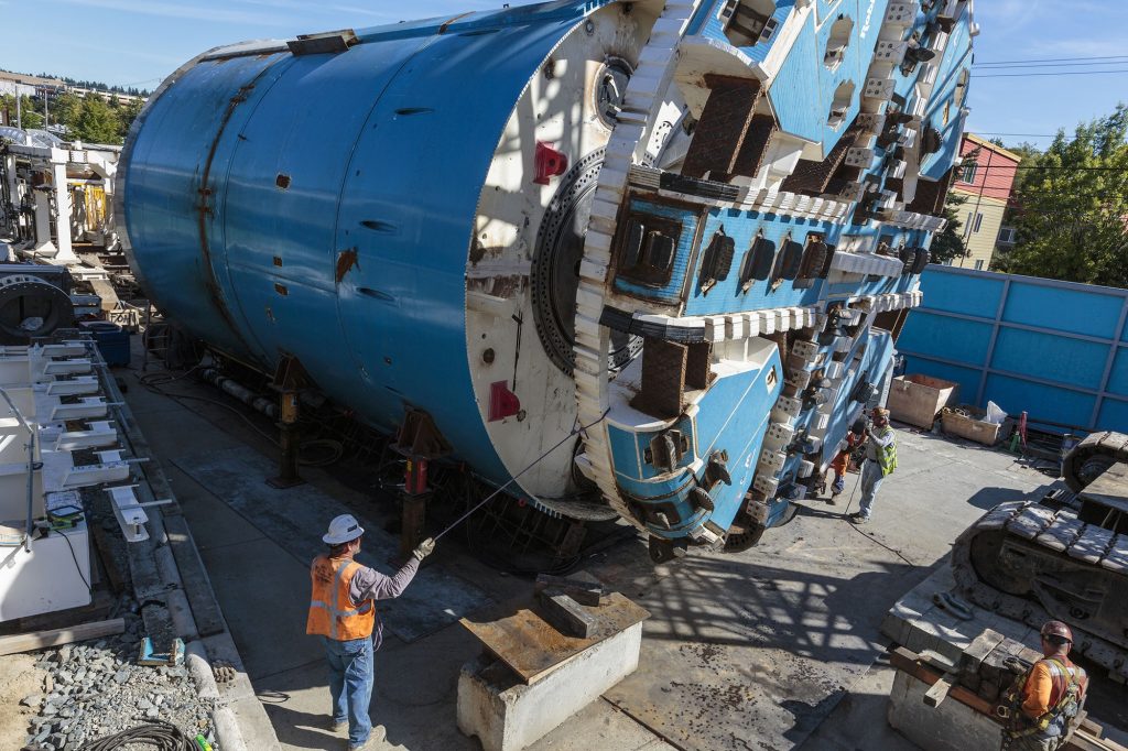 Image gallery: Second Seattle light rail tunnel boring machine launched ...