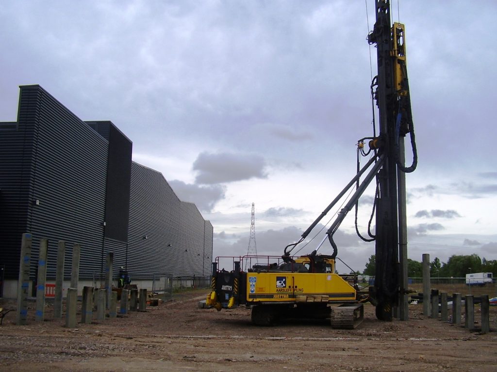 Aarsleff completes fruity precast piling challenge | Ground Engineering