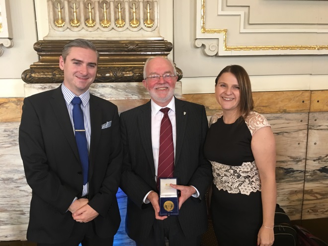 John Mitchell Medal awarded to Len Threadgold | Ground Engineering