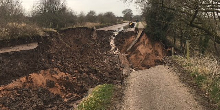 Embankment collapse strands up to 20 canal boats | Ground Engineering