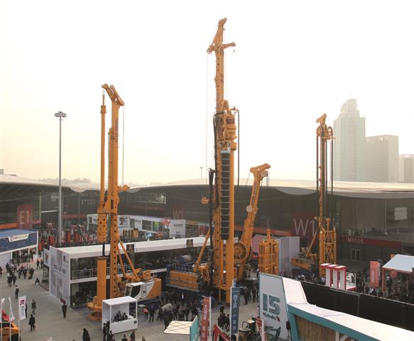Bauer launches grab and cutter innovation at Bauma China | Ground ...