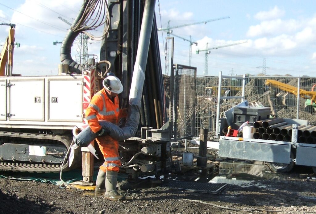 Technical paper: Sonic drilling and sample quality on the Olympic Park ...