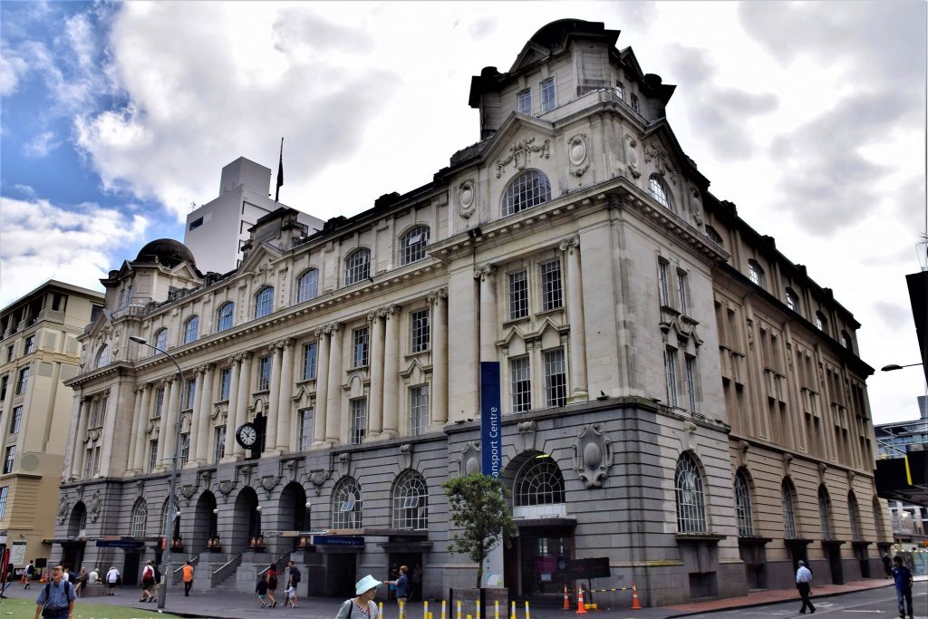 Historic NZ building shifting onto new foundations for metro scheme ...
