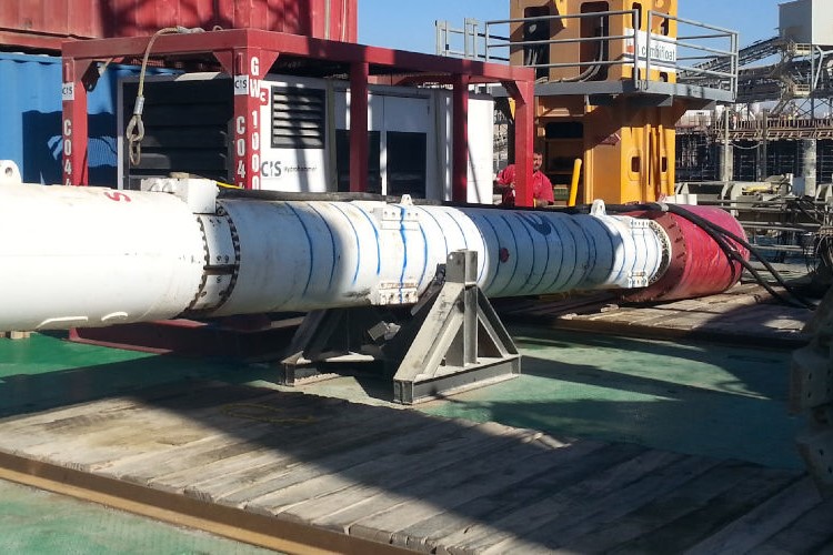 Great Yarmouth pile-driving specialist completes Jordan jetty | Ground ...