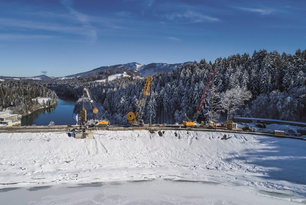 Event marks Bauer’s completion on German dam remediation | Ground ...