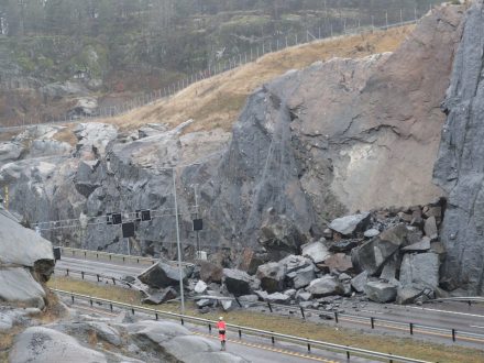 Major rock fall closes Norwegian motorway | Ground Engineering (GE)