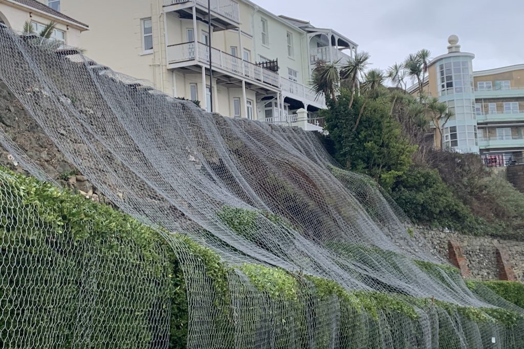Waiting game for Isle of Wight landslip | Ground Engineering