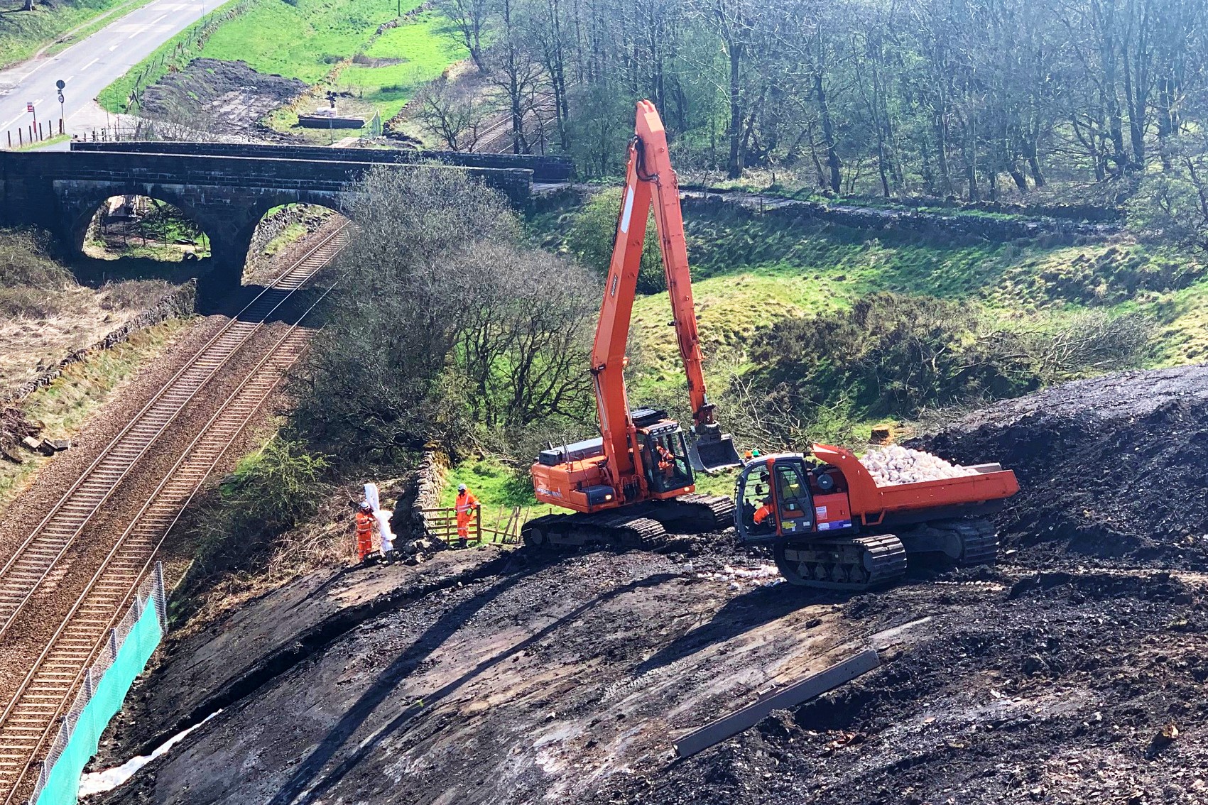 Peak District rail embankment project nears completion | Ground Engineering